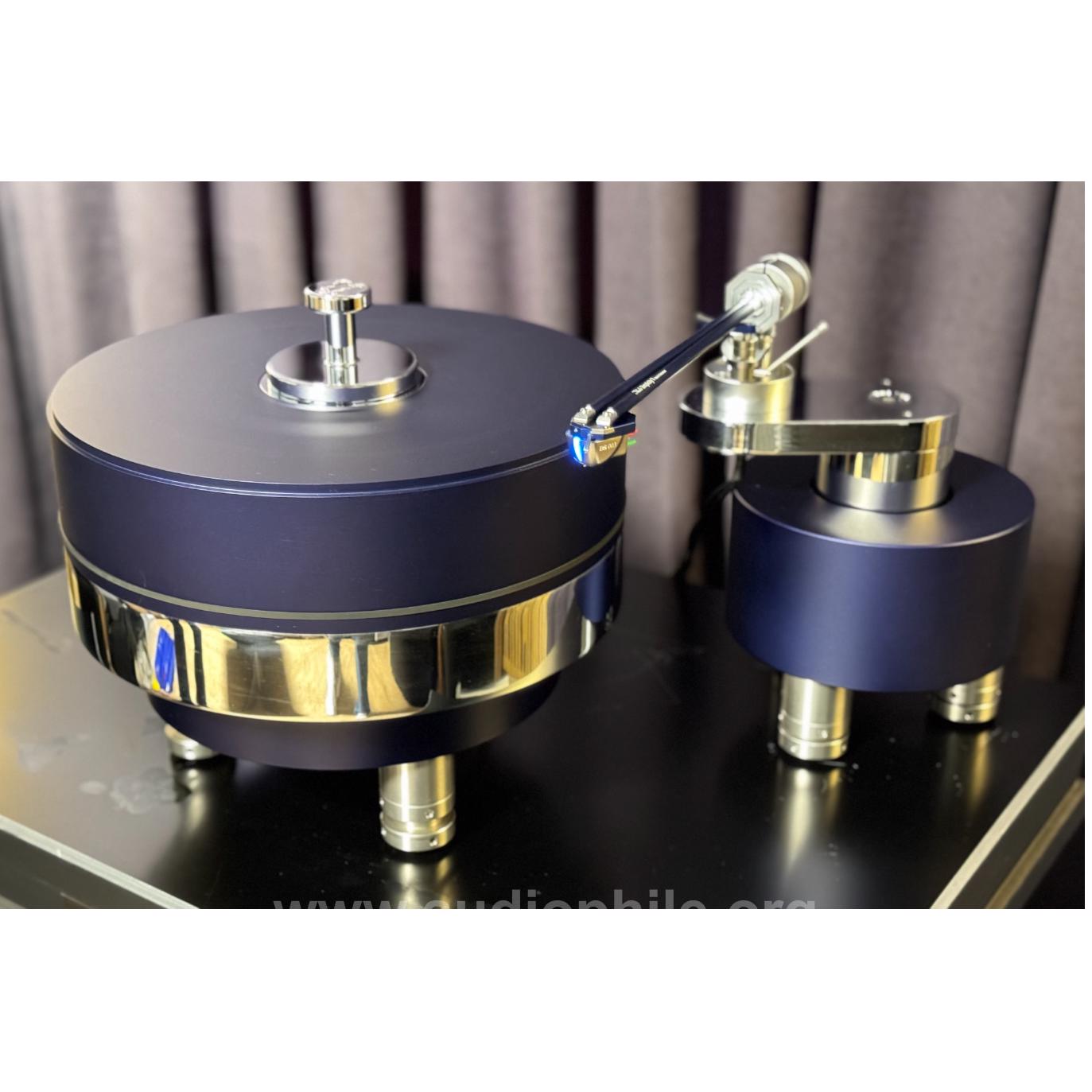 DaVinci EQ Blue Magic Turntable & Thales Simplicity II Blue Arm